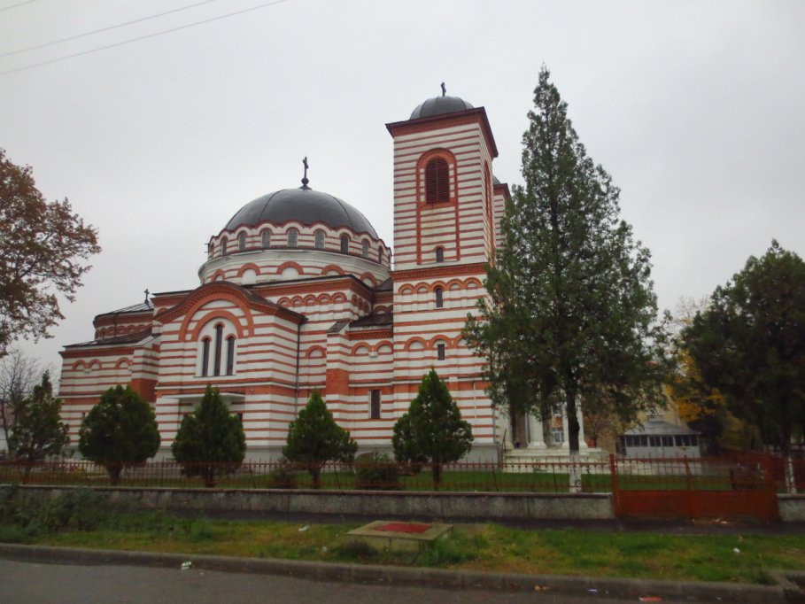 Biserica „Sfintii Apostoli Petru si Pavel“ - Fratelia din Timisoara