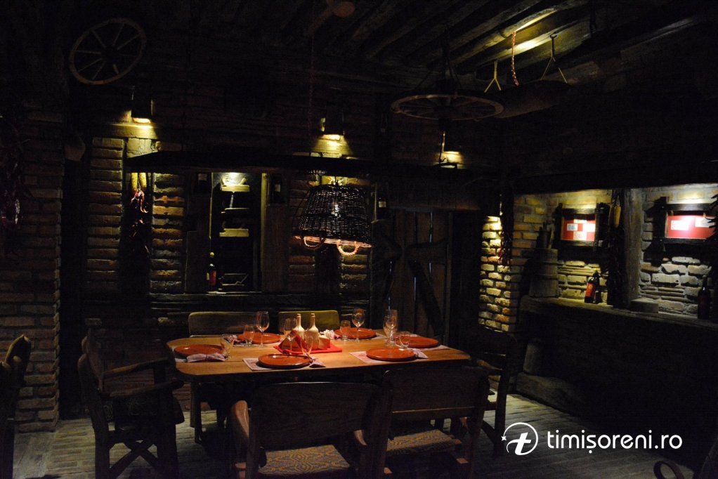 10 imagini cu Restaurant Dinar, restaurant din Timisoara